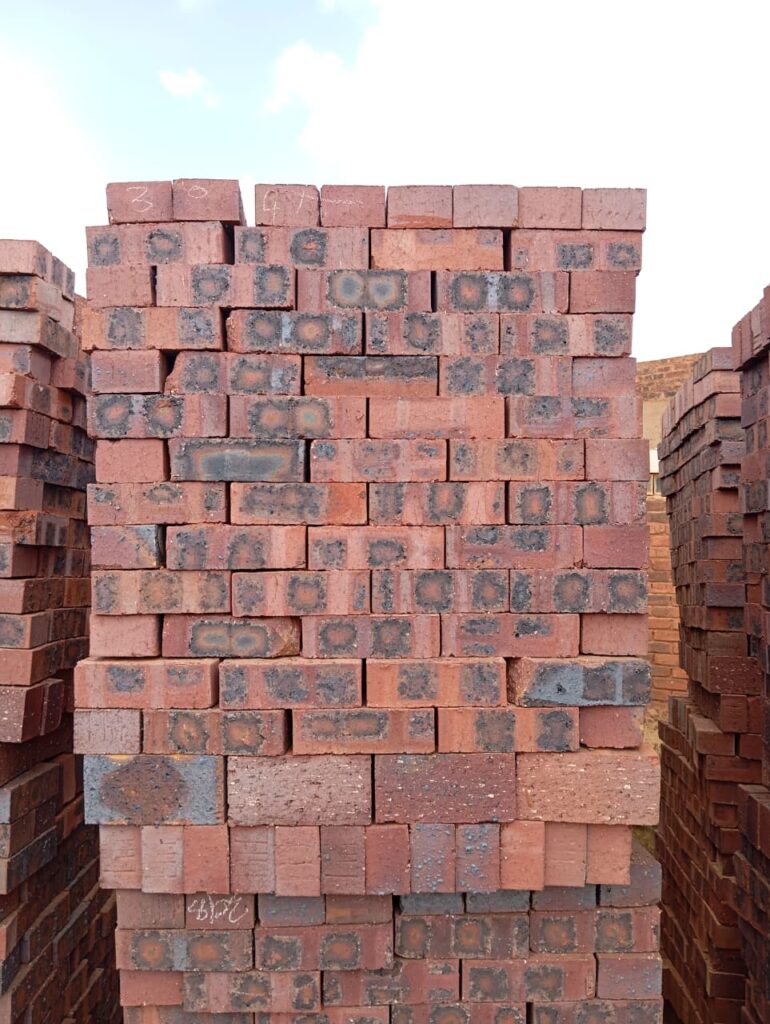 Maroon Light FBA Semi-Face Bricks | Hyperbuild Bricks & Sand Shop